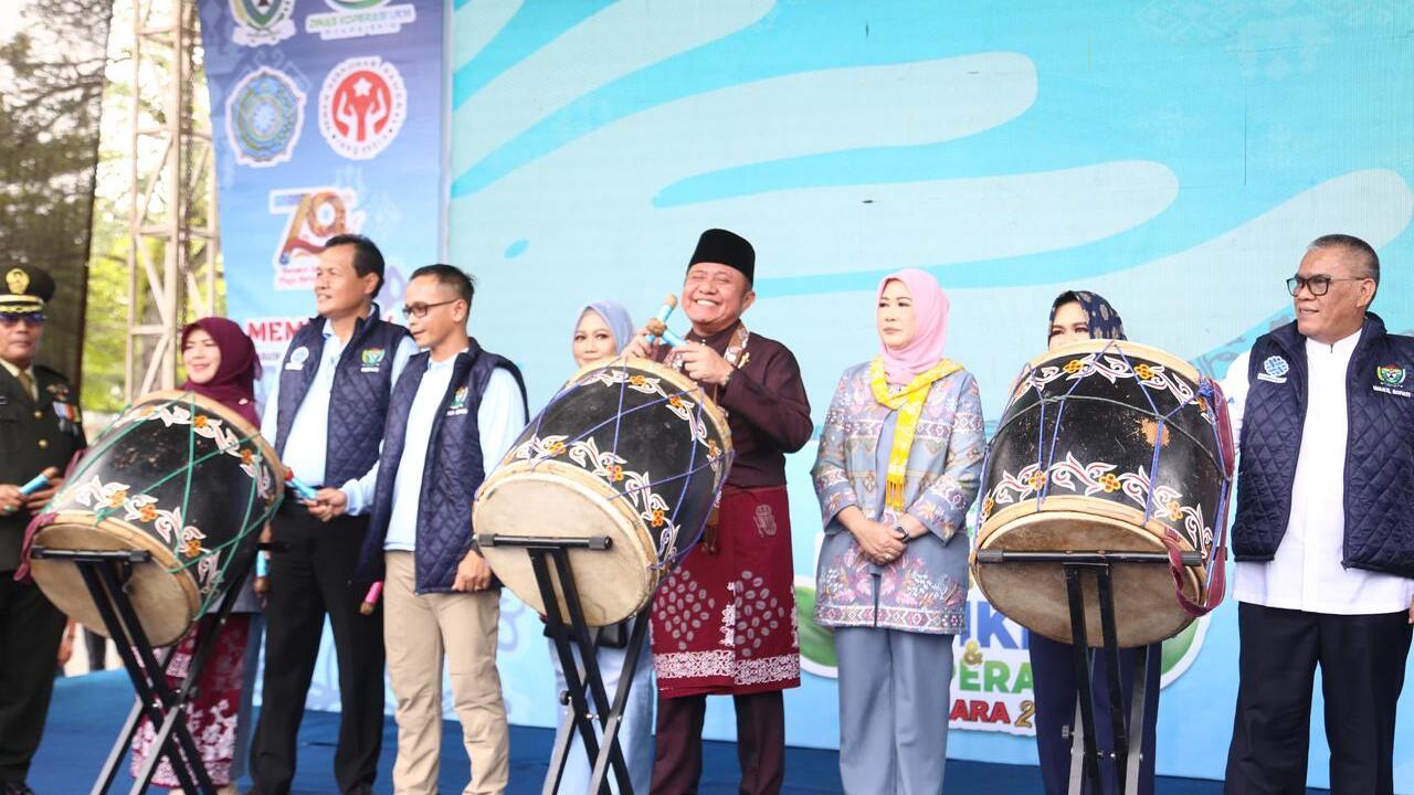 Gebyar UMKM & Job Fair Membara 2025 Resmi Dibuka, Ribuan Peluang Kerja ...
