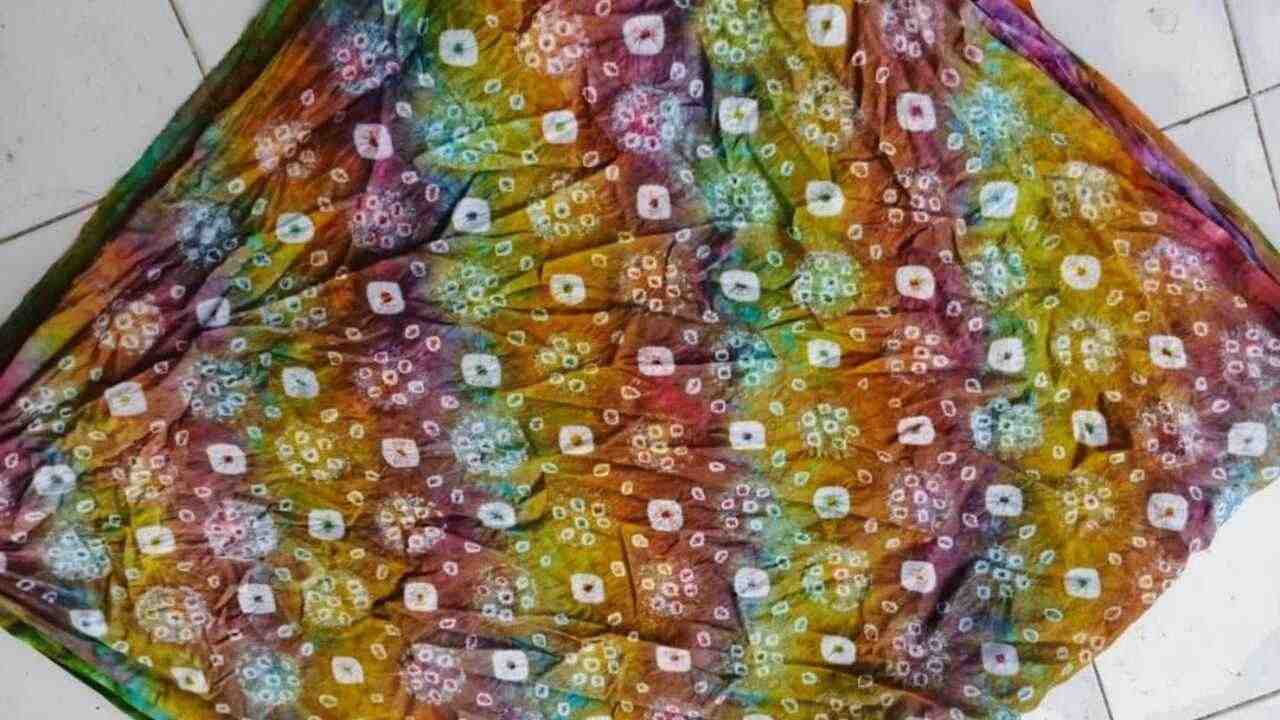 Keindahan Kain Jumputan Palembang, Warisan Warna yang Tetap Hidup ...